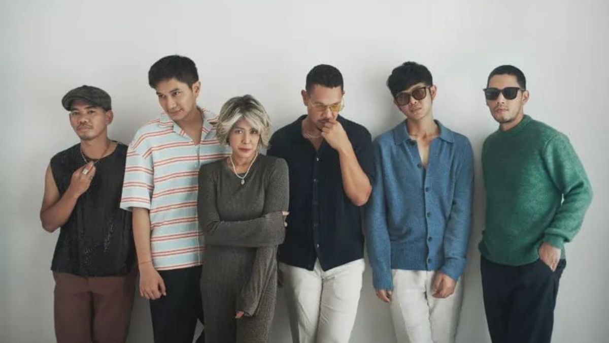 Maliq & D'Essentials Persembahkan Album "Can Machines Fall In Love ...